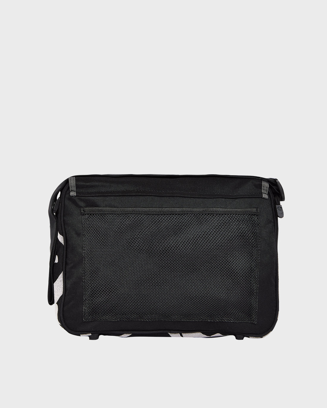 Graff Logo Bag | 3 Pen Holders Graff Logo Bag | Minus Twø